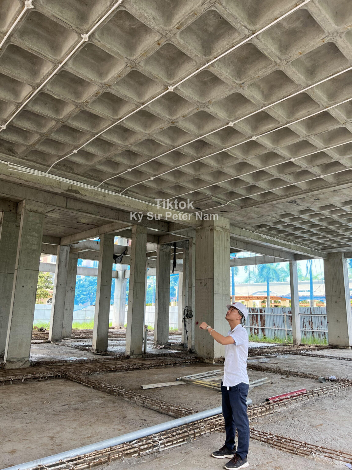 Tìm hiểu sàn ô cờ đã phổ biến tại Việt Nam chưa?